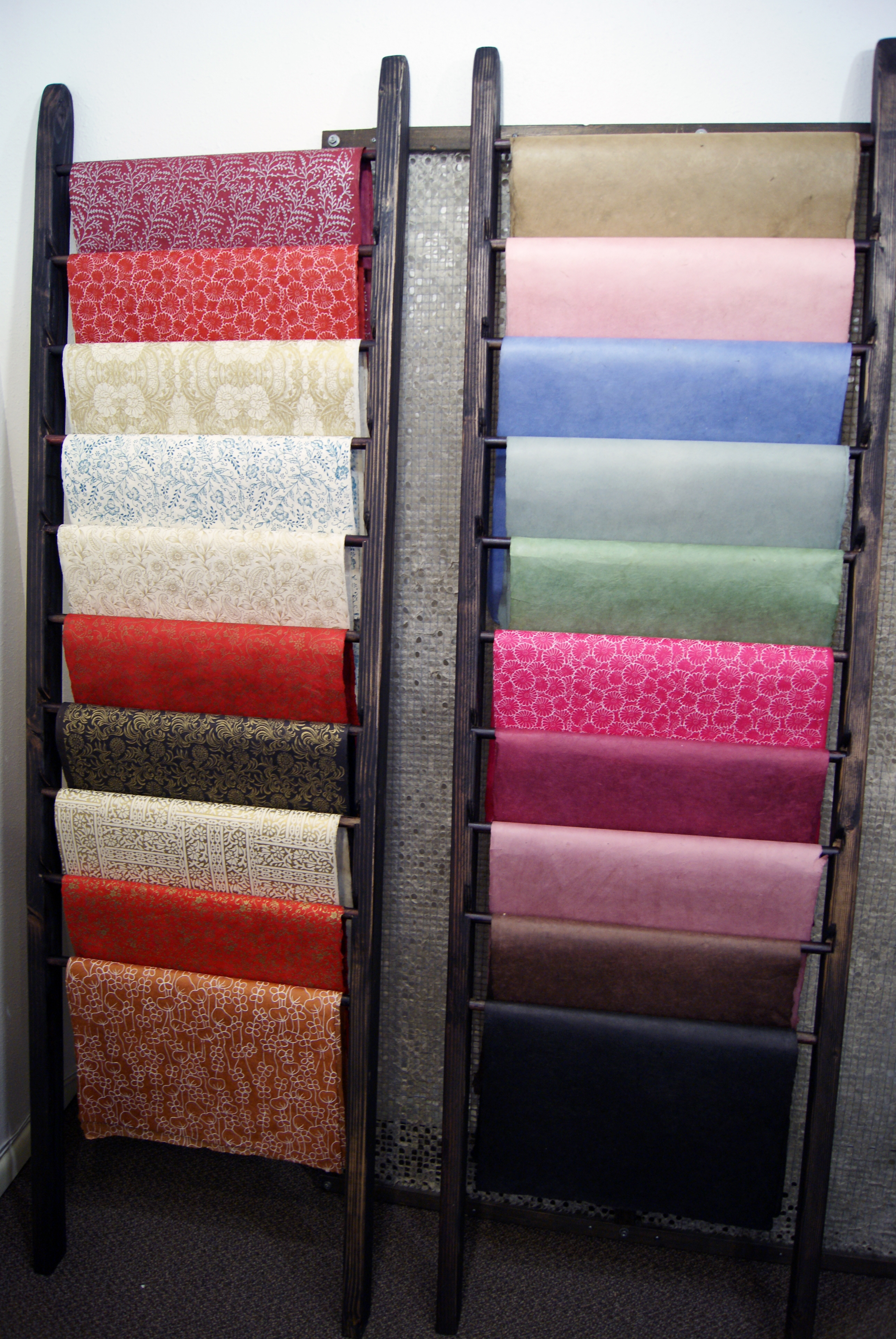 Paper Racks – custompaper.com/blog